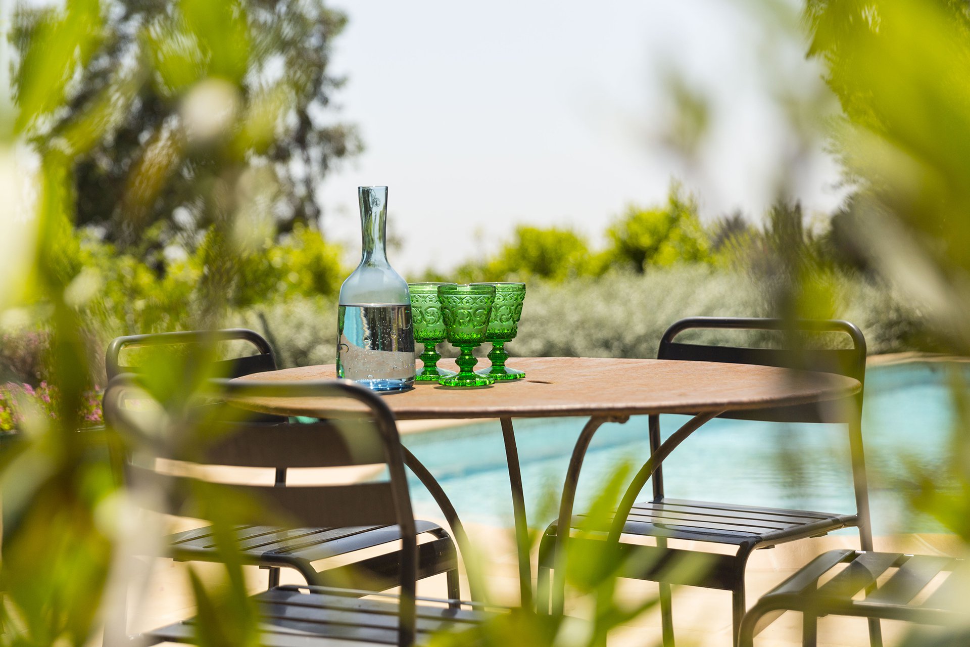 Carlton Signature - Carlton International